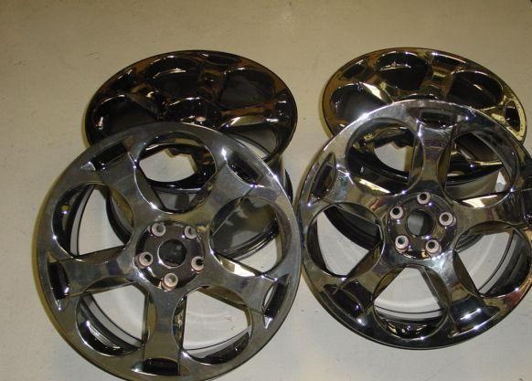 F/S CHROME or BLACK CHROME GALLARDO RIMS!! - Classifieds - Lambo Power