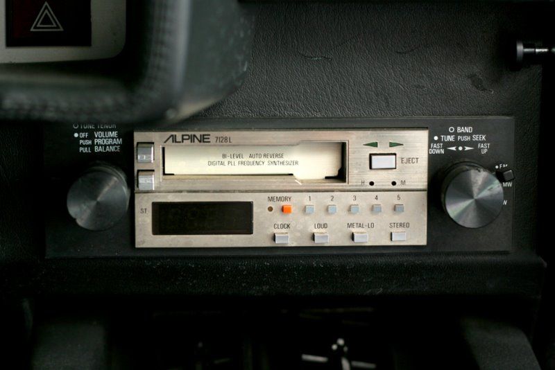 LP 5000 S radio cassette player: which is? - Archived Content - Lambo Power
