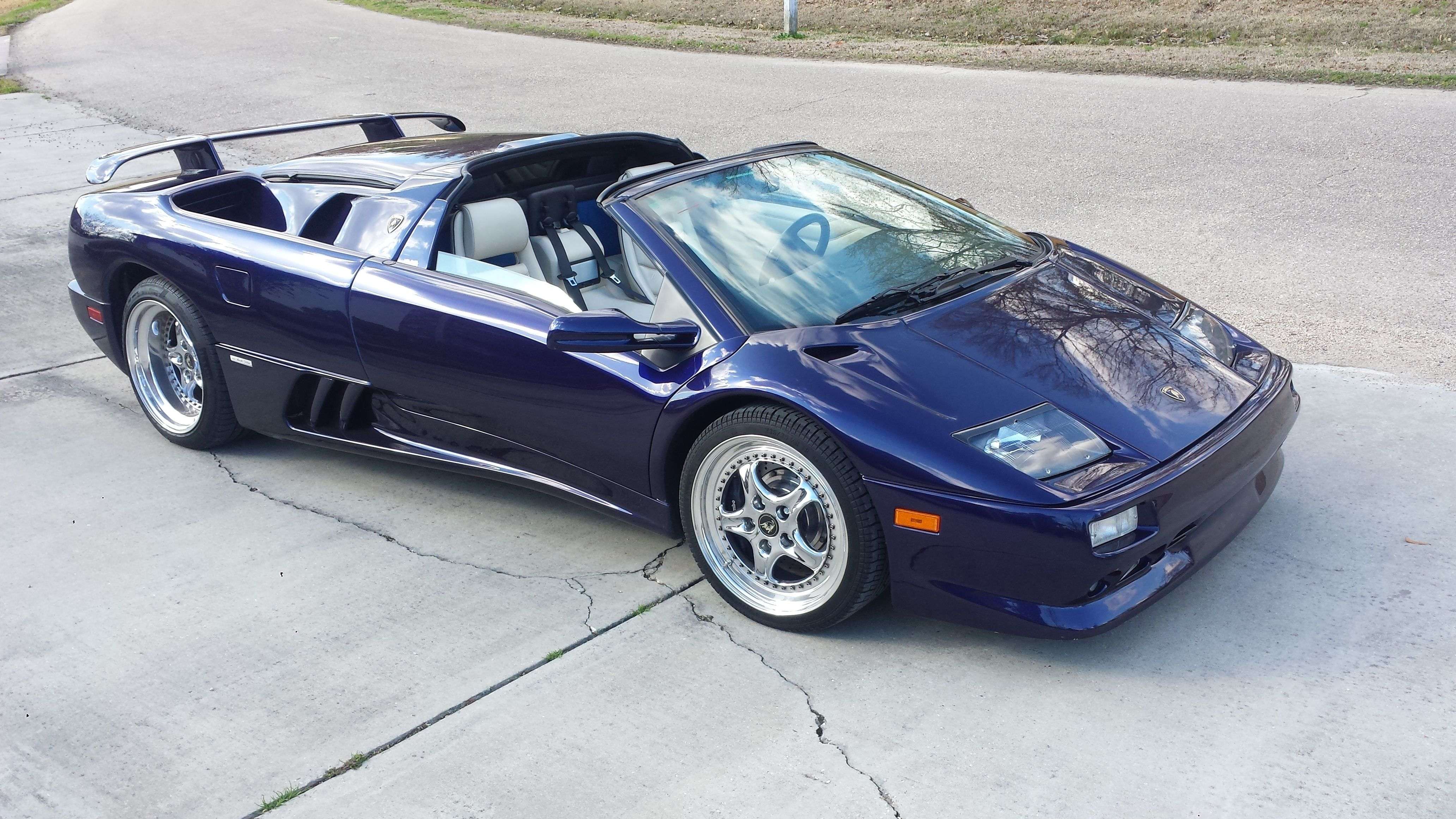 How many different colors of purple? - Automobili Lamborghini - Lambo Power