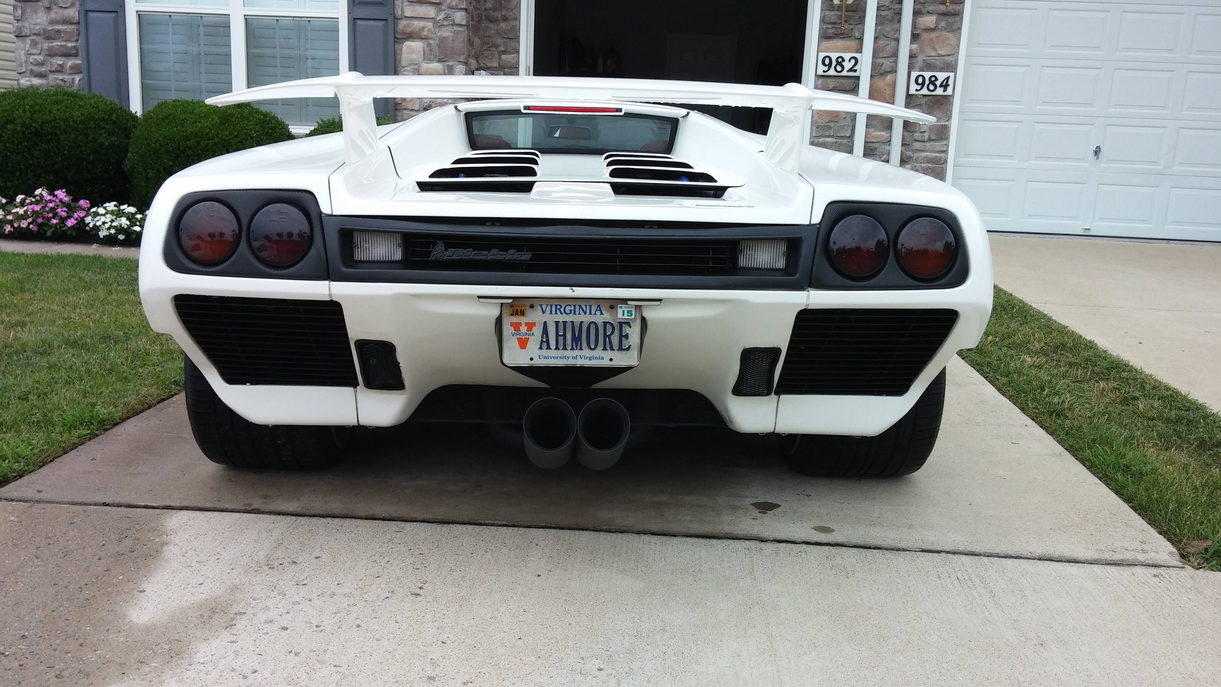 How to: Remove the rear bumper on a Diablo - Archived Content - Lambo Power