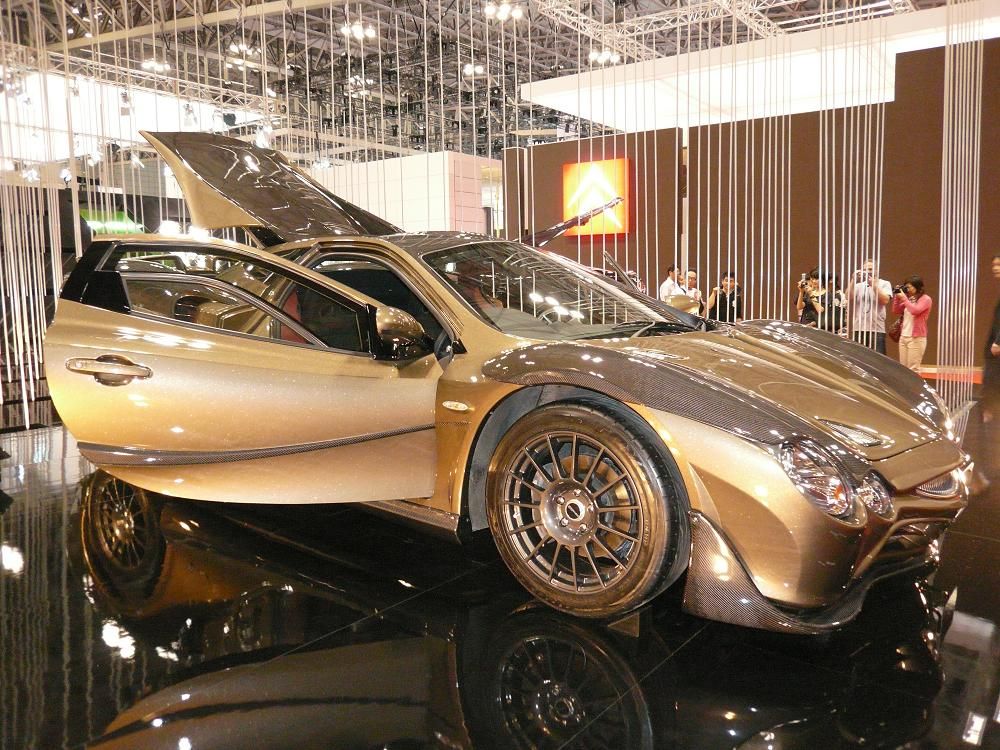 Odd Mitsuoka Japanese Kit Car I Spotted in Hong Kong last week ...