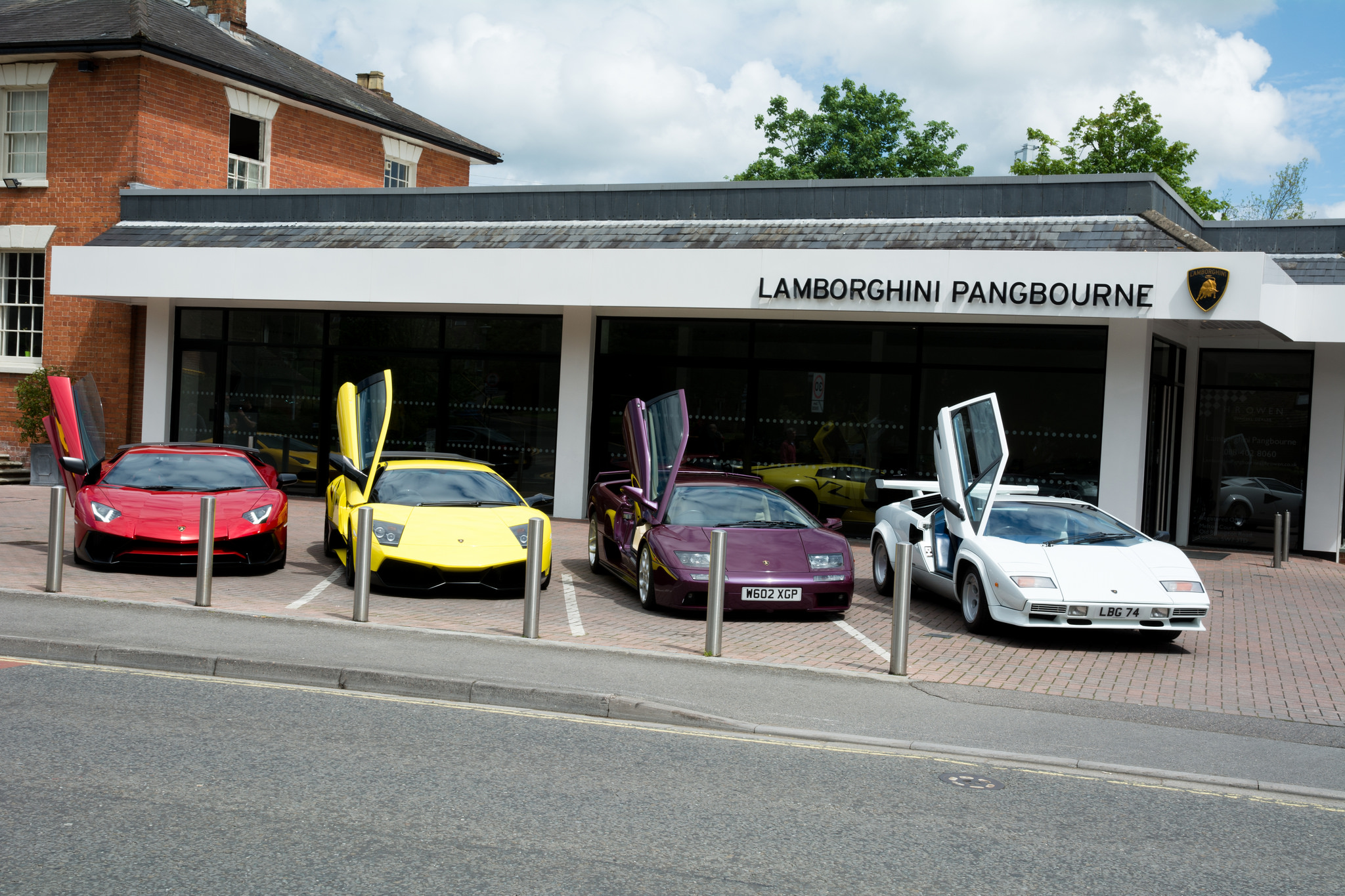 Family Photo Time - Automobili Lamborghini - Lambo Power