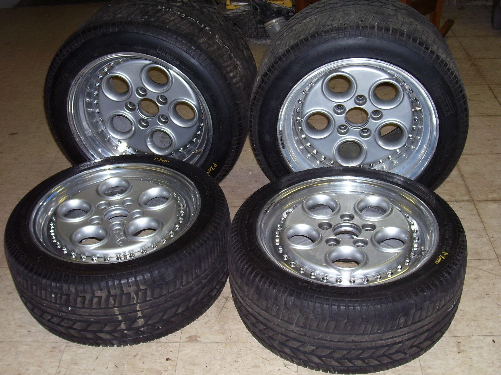 Stock 1995 Diablo Wheels & Tires - Classifieds - Lambo Power