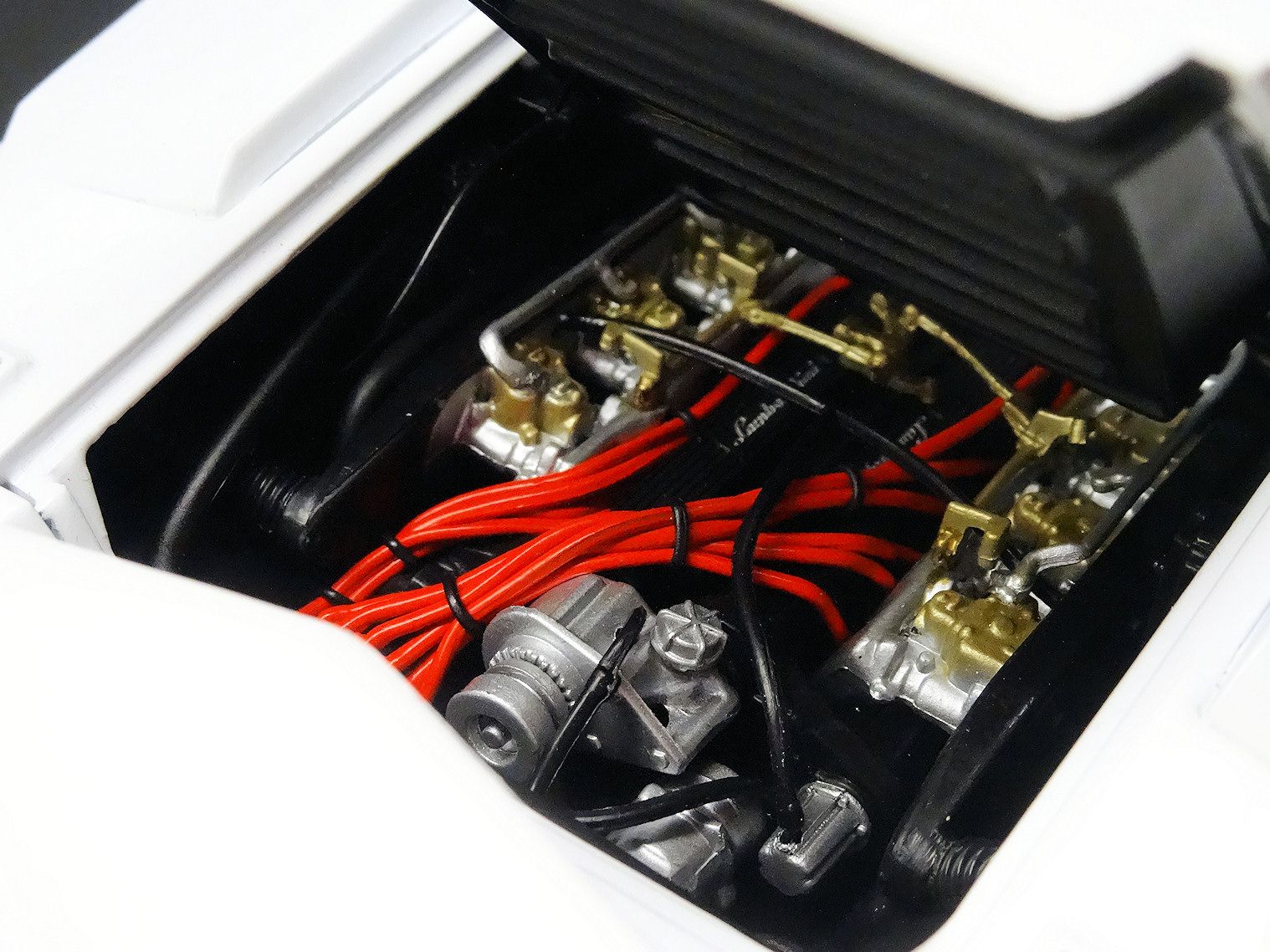 1:18 Countach Review: AutoArt vs. Kyosho - Archived Content - Lambo Power