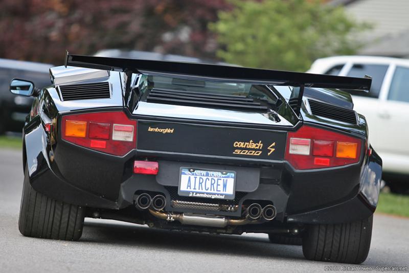 1983 Countach front badge - Archived Content - Lambo Power
