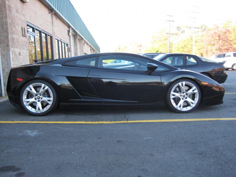 Lowered my Gallardo...looks much better! - Archived Content - Lambo Power